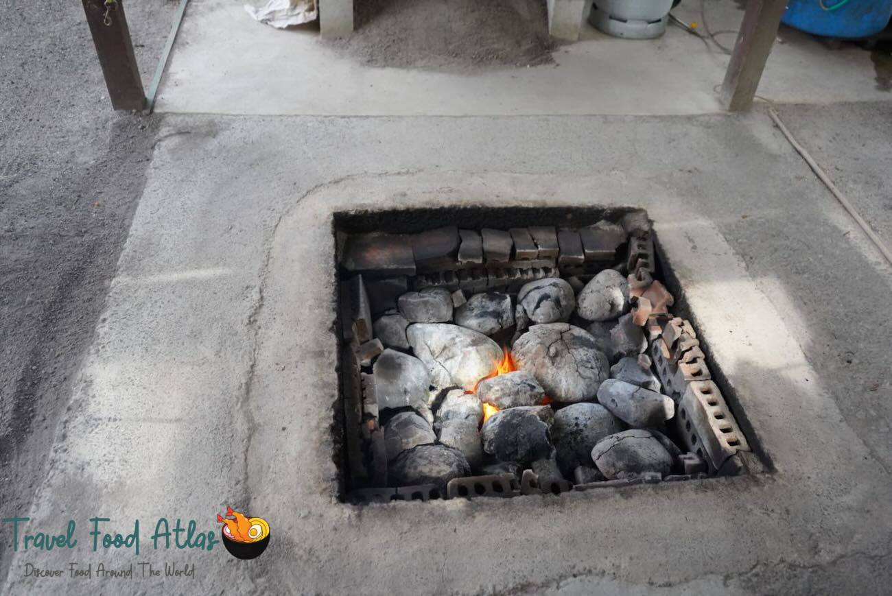 A Guide To Māori Hāngī: New Zealand | Travel Food Atlas