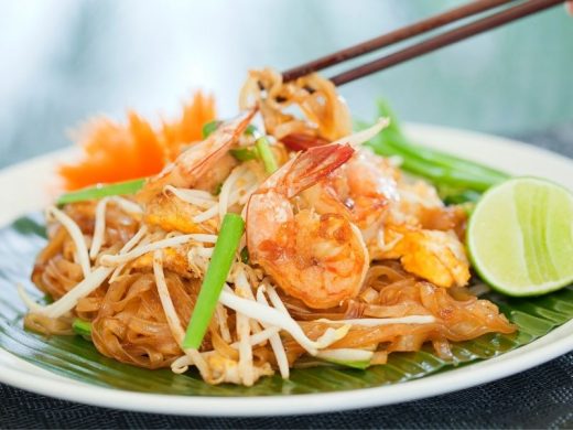 Popular Thai Dishes: 27 Traditional Foods of Thailand | Travel Food Atlas