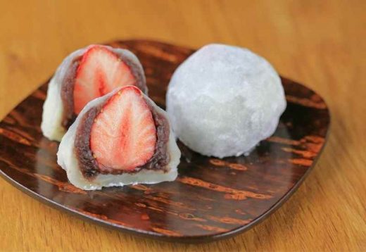 Japanese Daifuku Recipe | Travel Food Atlas