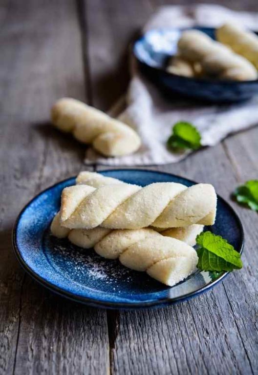 Saudi Foods: 14 Traditional Dishes of Saudi Arabia | Travel Food Atlas