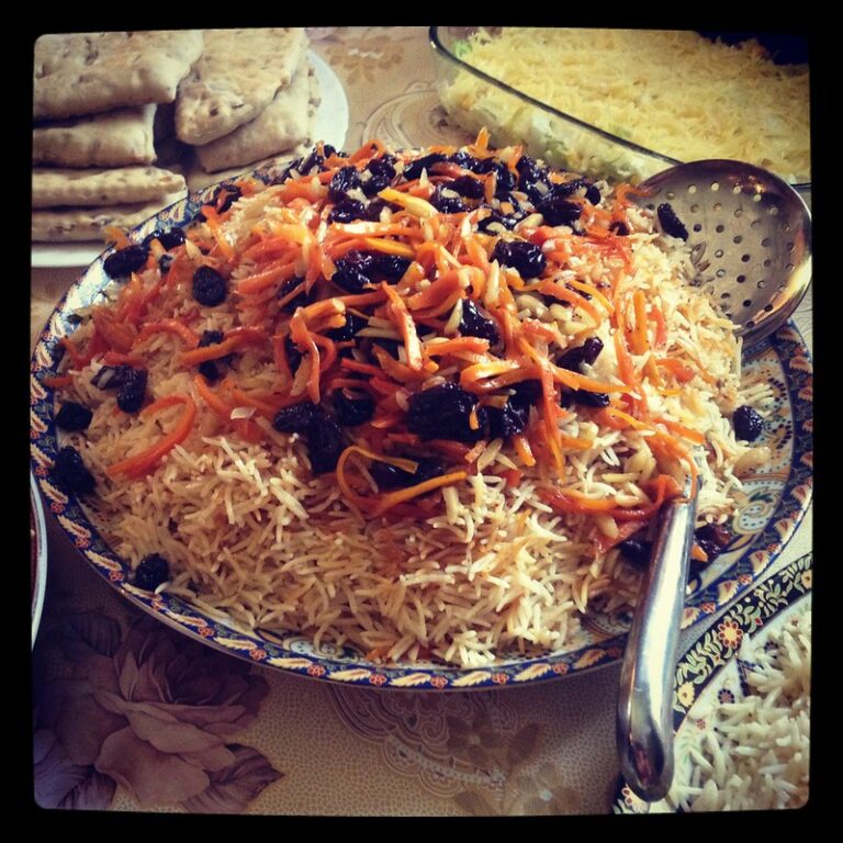 Omani Food: 17 Traditional Dishes of Oman | Travel Food Atlas
