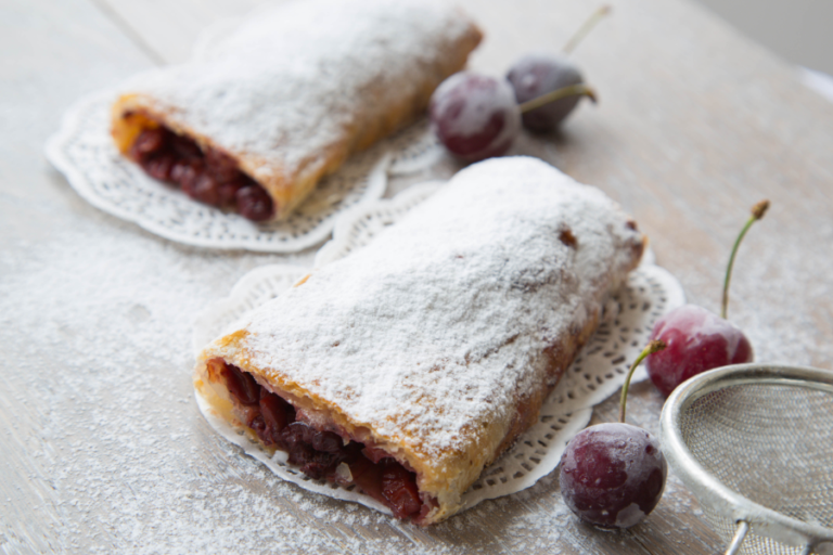 Moldovan Food: 14 Traditional Dishes of Moldova | Travel Food Atlas