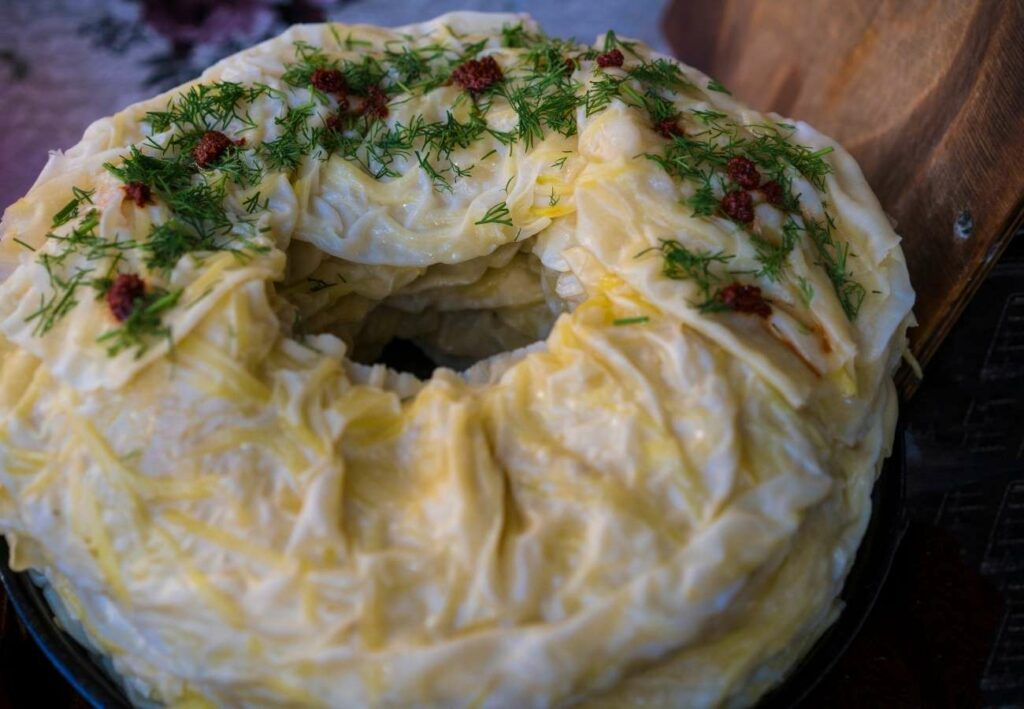 Kyrgyz Food: 8 Must-Try Traditional Dishes of Kyrgyzstan | Travel Food ...