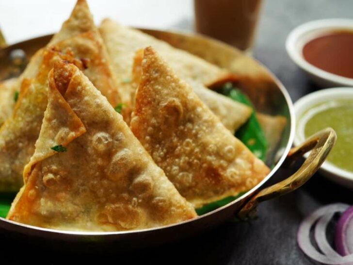 Emirati Cuisine: 13 Must-Try Traditional Dishes from the UAE | Travel ...