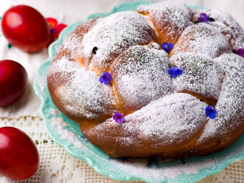 Kozunak/Cozonac (Easter Bread) Recipe | Travel Food Atlas